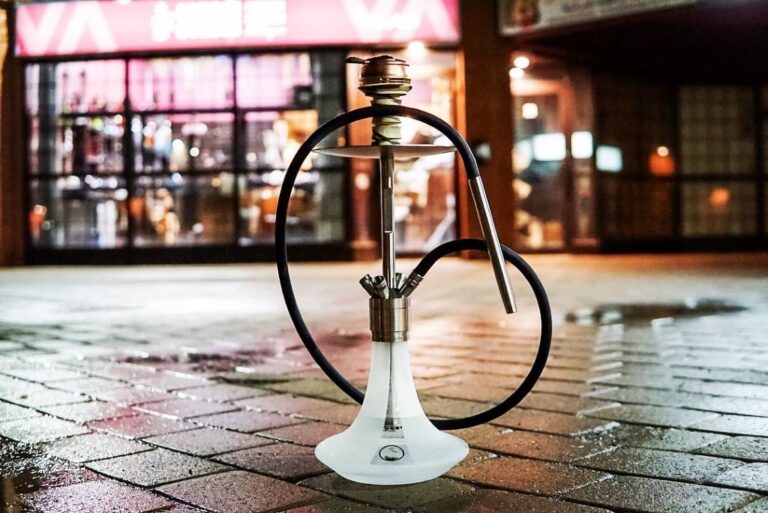 How to Set Up a Hookah: A Beginner's Guide - Nothing Creative